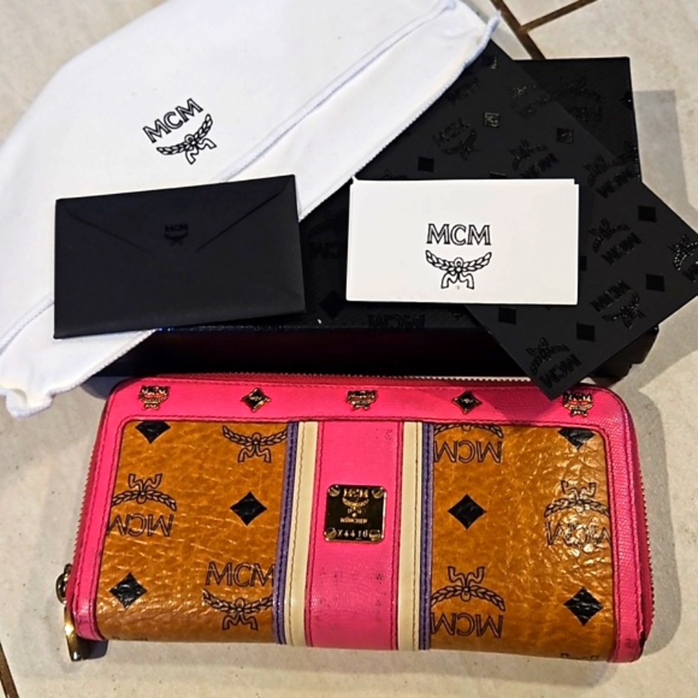 Mcm Zippy Long Wallet Pink Monogram Gold W/Box Dustba… - Gem